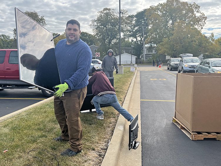 Community members donated electronics, clothes, household items at ...