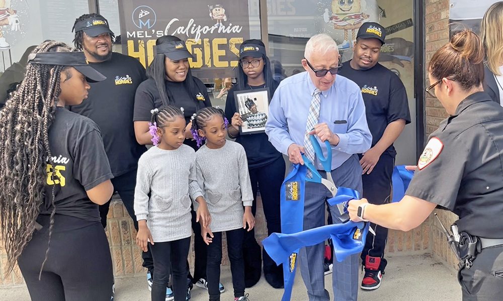 Mel’s California Hoagies celebrates its grand opening in Homewood - HF ...