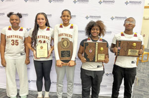 Hart girls basketball wins fourth place in state tourney - HF Chronicle